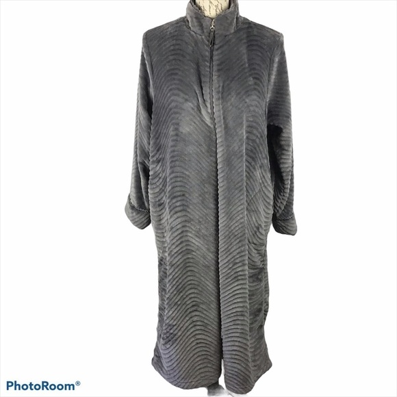 stan herman | Intimates & Sleepwear | Stan Herman Gray Silky Plush ...